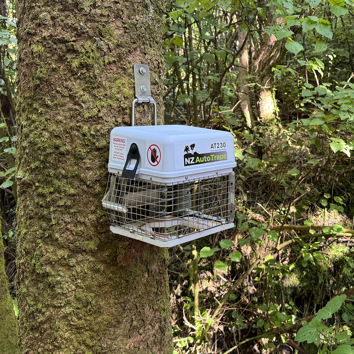 AT230 chip check to protect microchipped pets – NZ AutoTraps